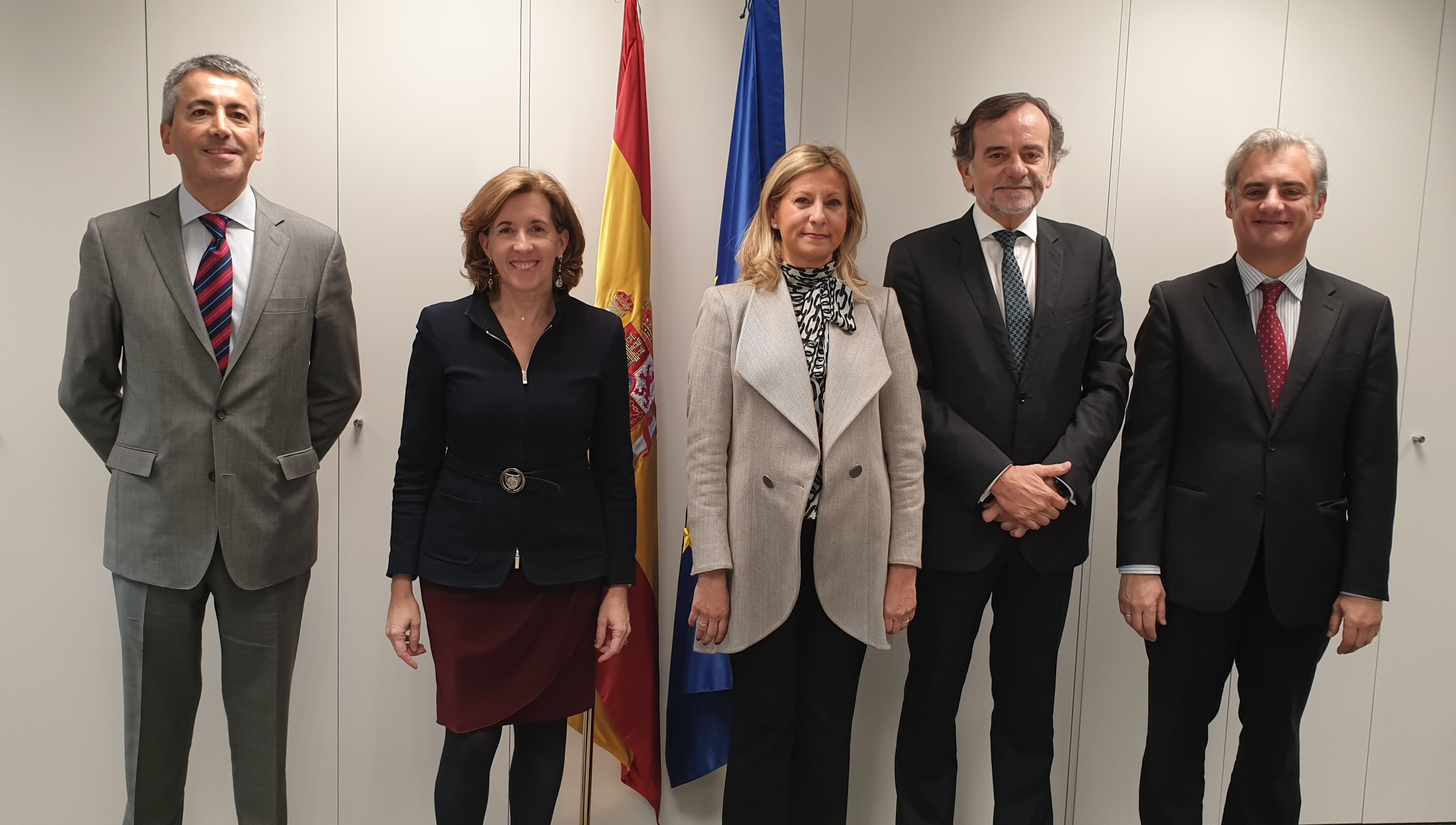 La mediación se reúne con la DGSFP y Economía antes de aprobarse la Ley ...